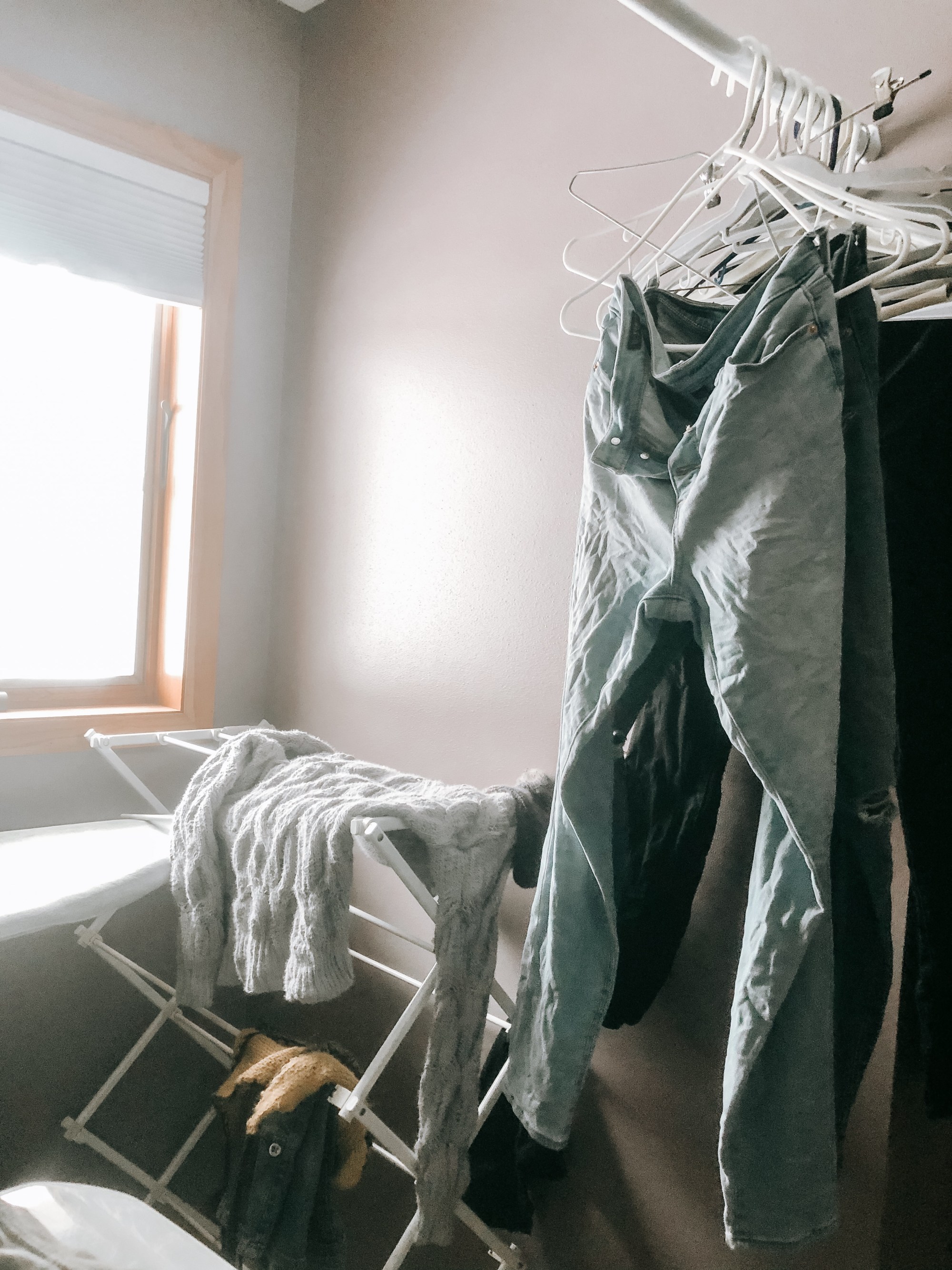 Get a Handle on Your Laundry with this Easy Laundry System – Silo & Sage